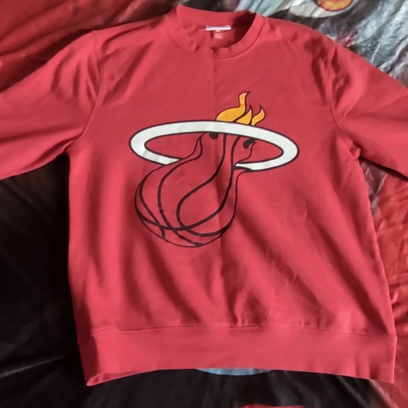Mitchell & Ness | Sweaters | Miami Heat Sweater | Poshmark